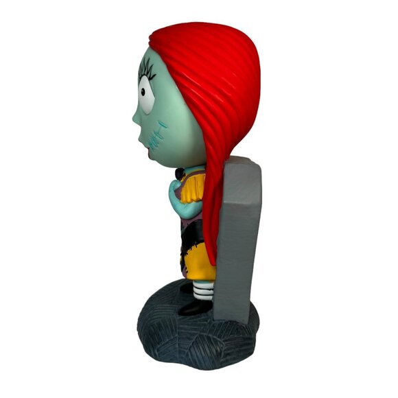 Disney | Holiday | The Nightmare Before Christmas 9 Sally Skellington ...